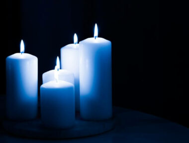 Blue Candles: Meaning, Benefits & How To Use Them